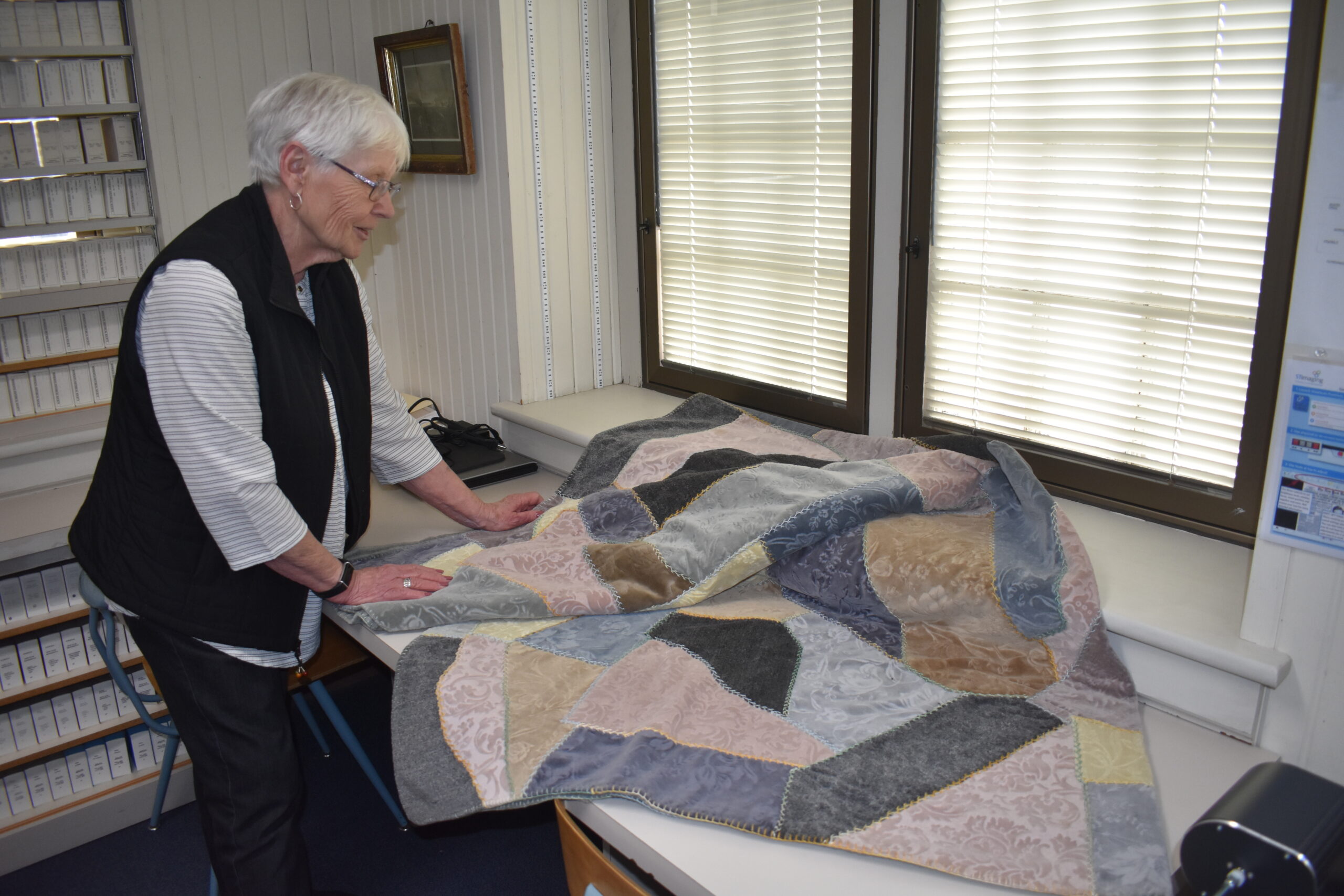Quilt made 100 years ago using fabric scraps from coffin | News, Sports ...